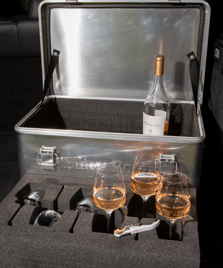 Whispering Angel Box – Elliott Ross Co