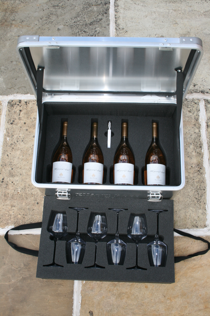 Whispering Angel Box – Elliott Ross Co